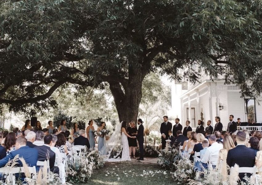 15+ Beautiful Austin Wedding Venues Where You Can Say “I Do”