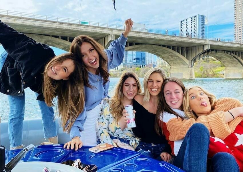 The Best Lake Activities on Lady Bird For This Summer