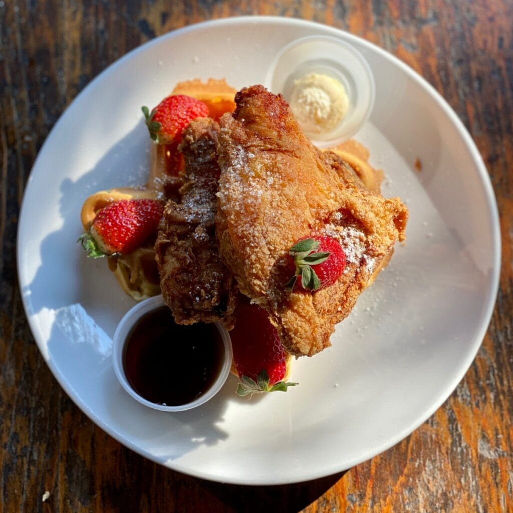 Best 4 Brunch Spots in The Heights | UNATION