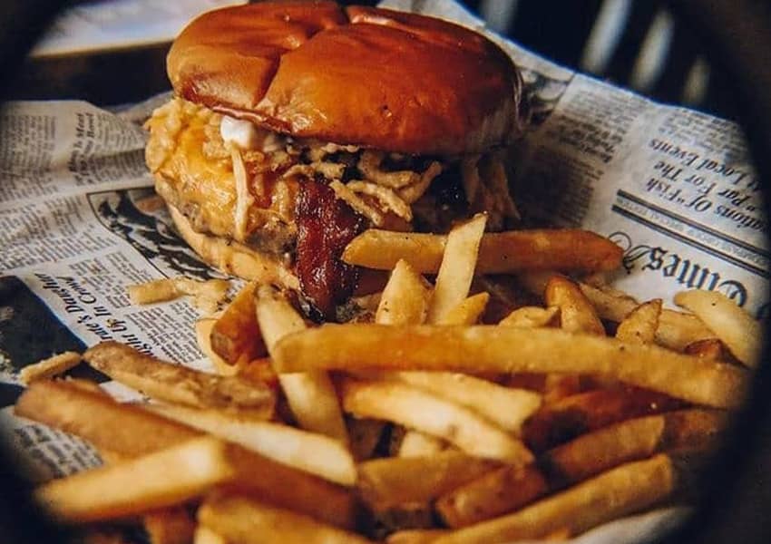 Best Burgers in St. Augustine – Stuff to do in Jax | UNATION