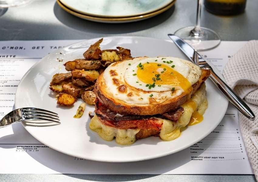 8+ Best Brunch Spots in Dallas | UNATION