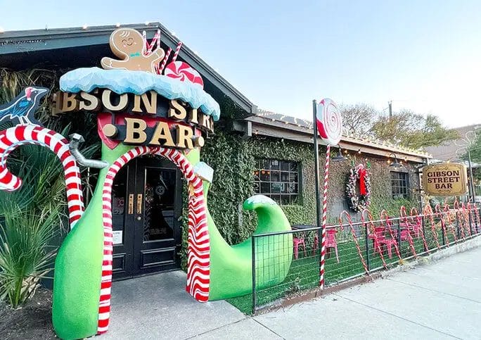 Instagrammable Spots for the Holidays in Austin