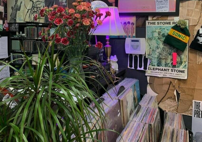 5 Record Stores in Philadelphia to Check Out – UNATION