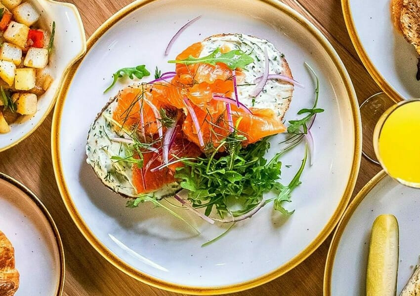 10 Must-Visit Diners in Pittsburgh | UNATION