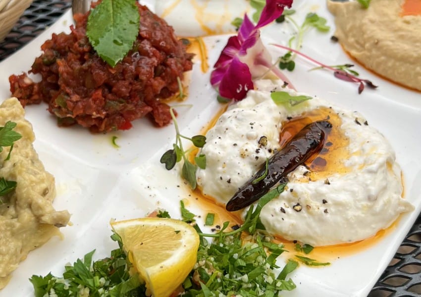 5 Must-Try Hidden Food Gems in Philadelphia – UNATION