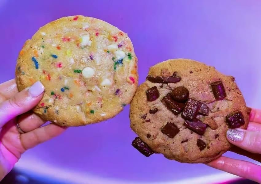 10+ Cookie Places in Orlando to Savor Sweetness