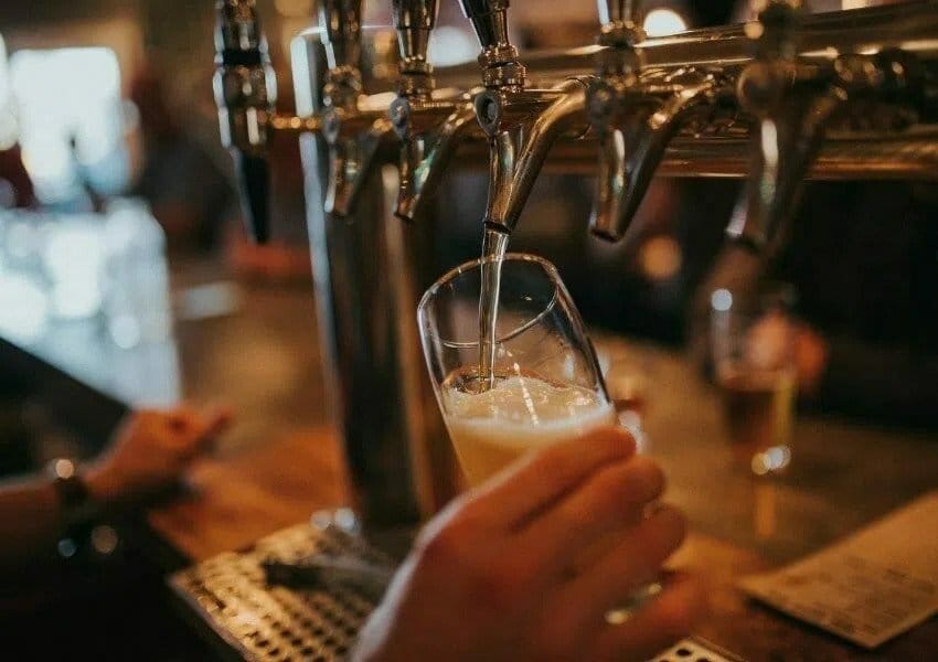 Have a Drink at the 5 Best Bars in Pittsburgh’s North Side | UNATION