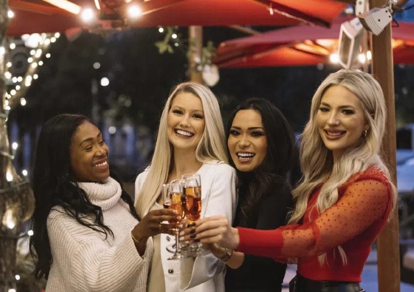 10+ Girls Night Ideas in Uptown | UNATION