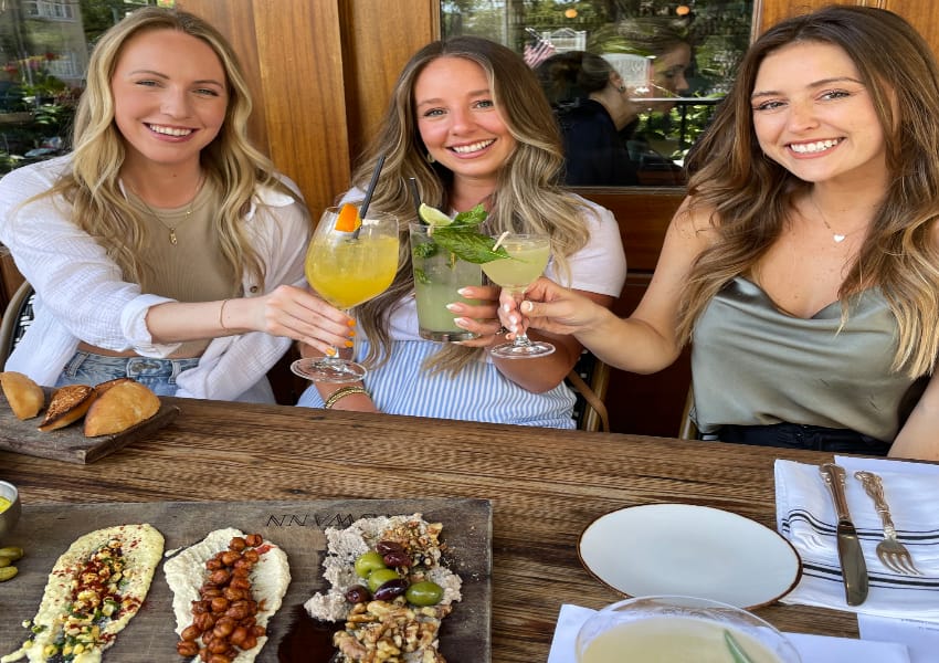20+ Charming Date Spots with Outdoor Dining in Tampa Bay