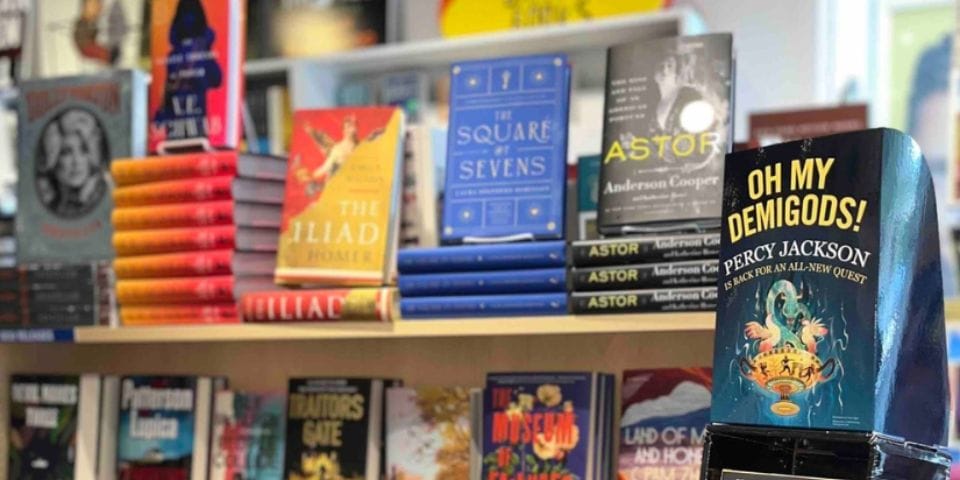 5 of the Best Bookstores in Orlando for Any Book Lover