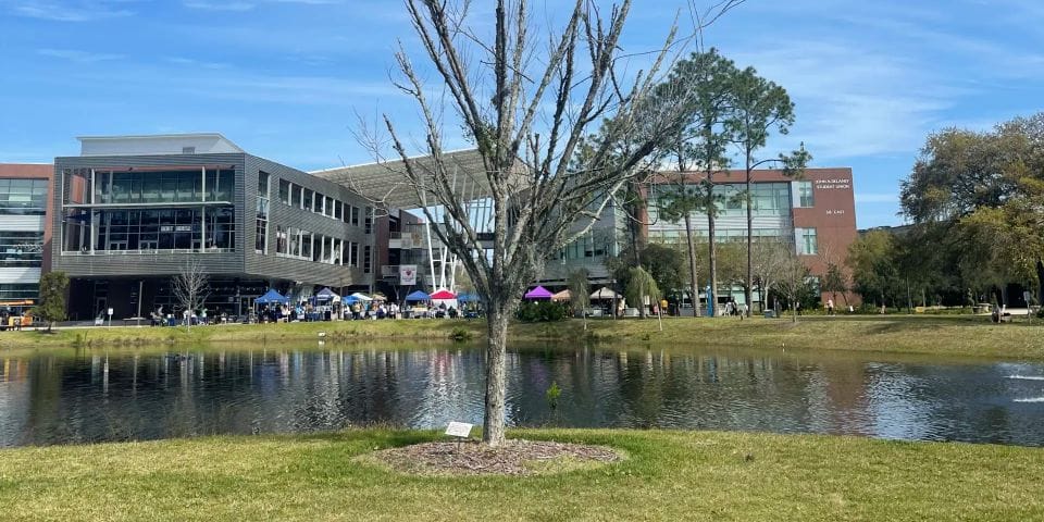 A Student’s Guide to the University of North Florida