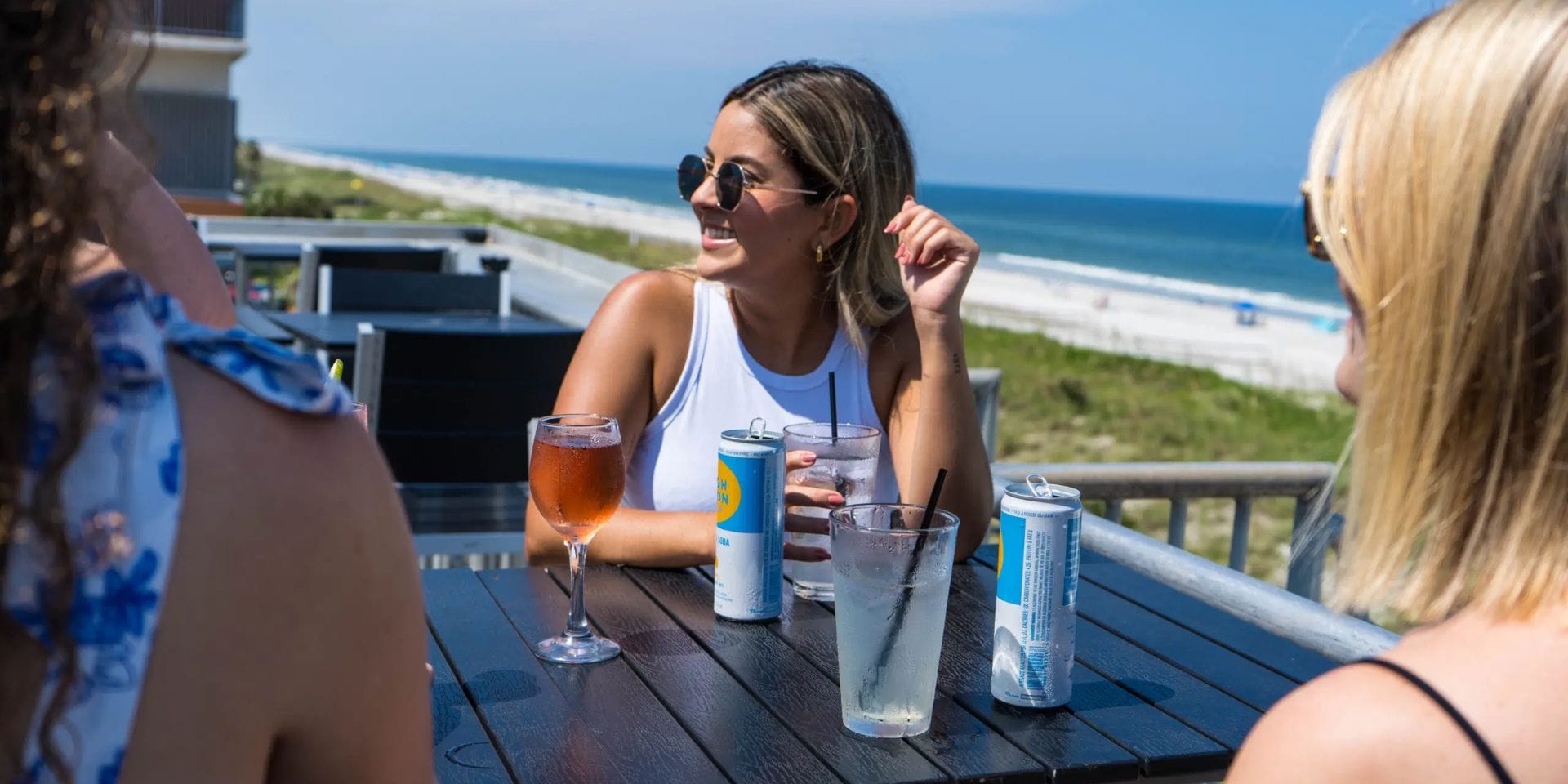 9+ Best Outdoor & Rooftop Dining Jacksonville FL